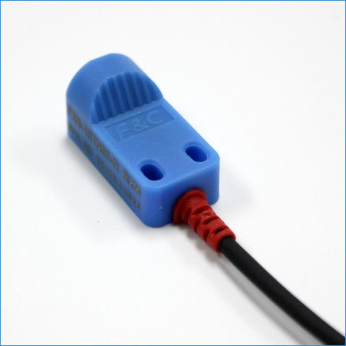 Vertical Iron Detector Inductive Proximity Sensor DC 3 wire 5mm ...