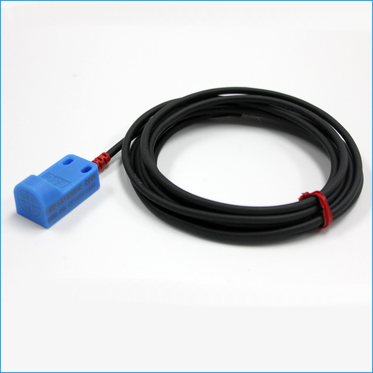 Vertical Iron Detector Inductive Proximity Sensor DC 3 wire 5mm ...