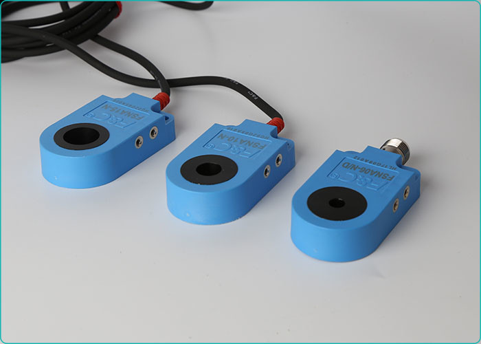 NPN PNP Normally Open Proximity Sensor For Packaging Machine